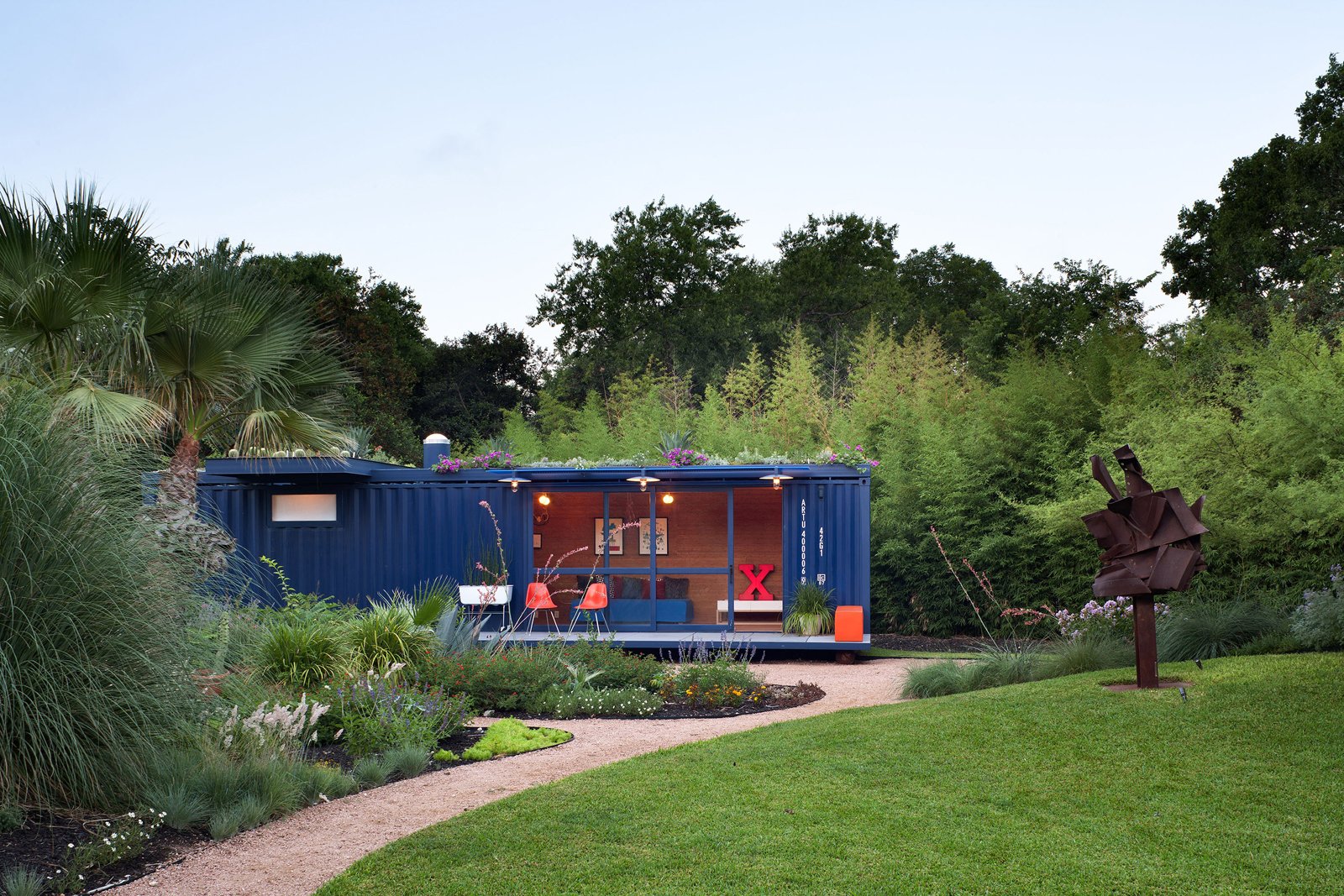 9 Modern Homes Made Out of Shipping Containers - Dwell