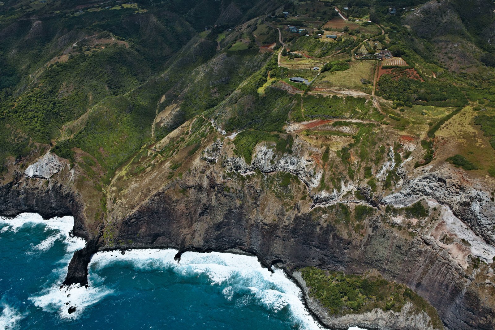 Dwell - Clifftop House with Angled Roof in Maui