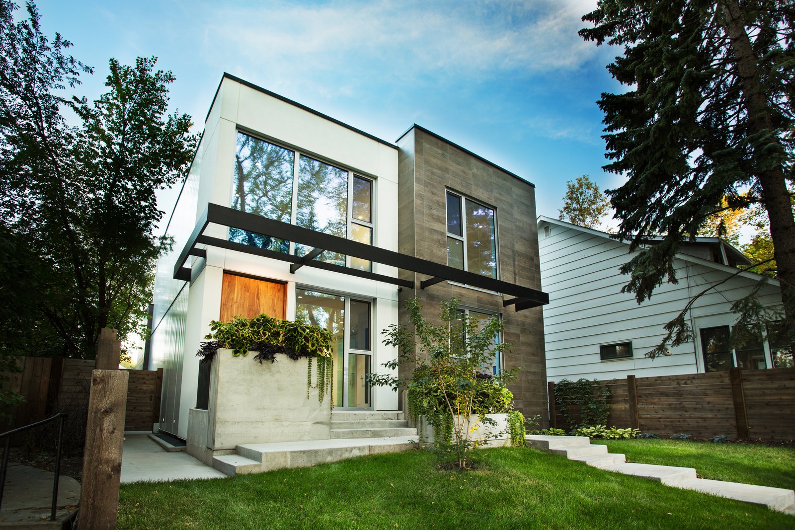 Modern Infill Modern Home in Saskatoon, Saskatchewan, Canada by BONE ...