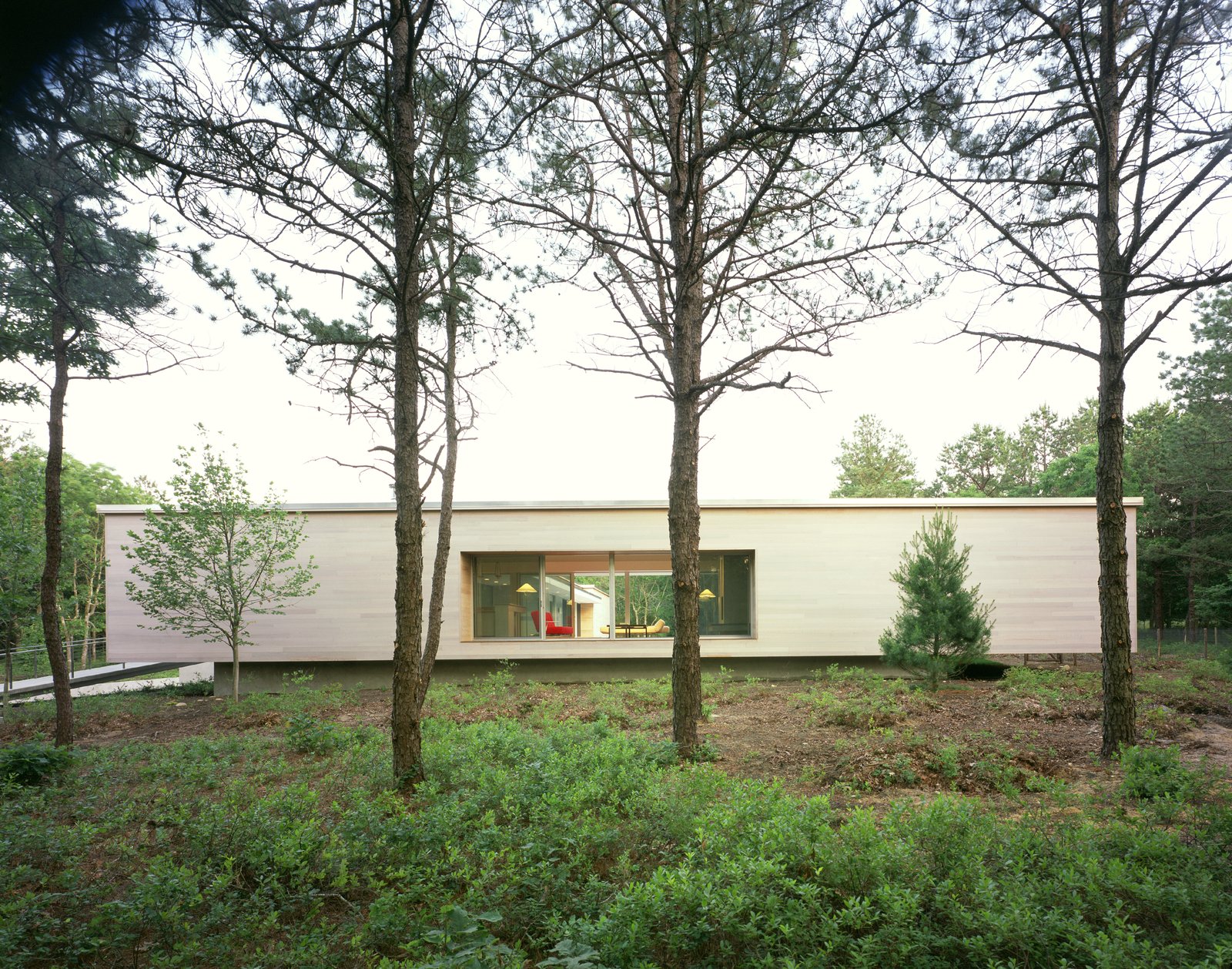 Sagaponac House by Hariri & Hariri Architecture - Dwell